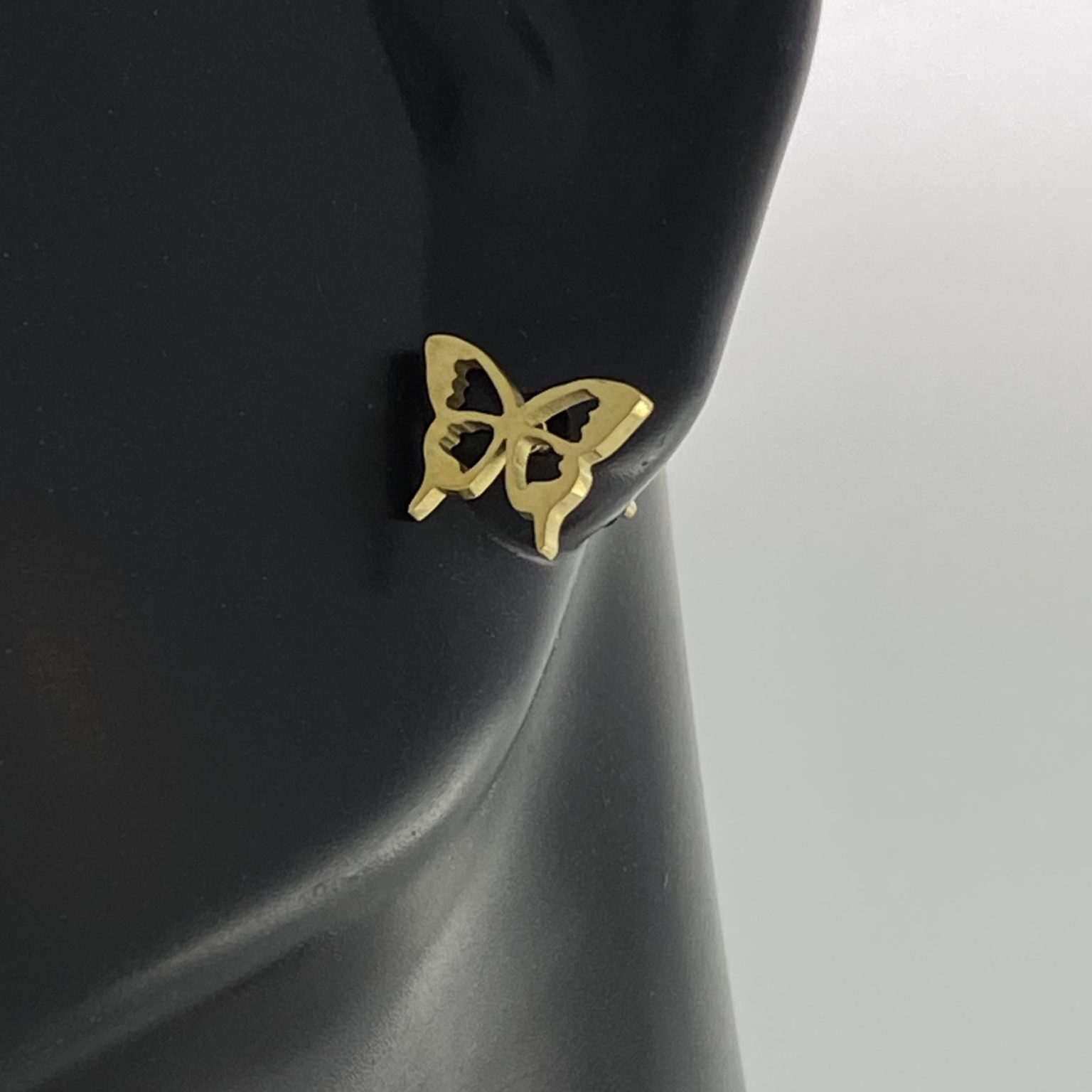 Hypoallergenic Earrings | Earrings for Sensitive Skin | Sensitively Yours